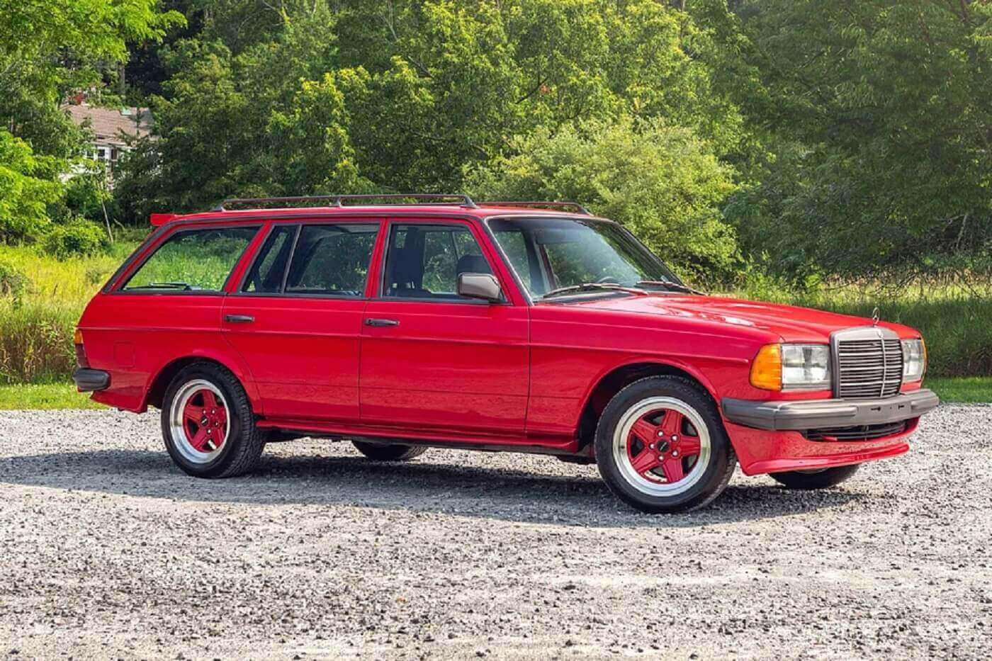 Mercedes-Benz 500 TE AMG: το αρχέτυπο γερμανικό station-φωτιά - CarTalk.gr
