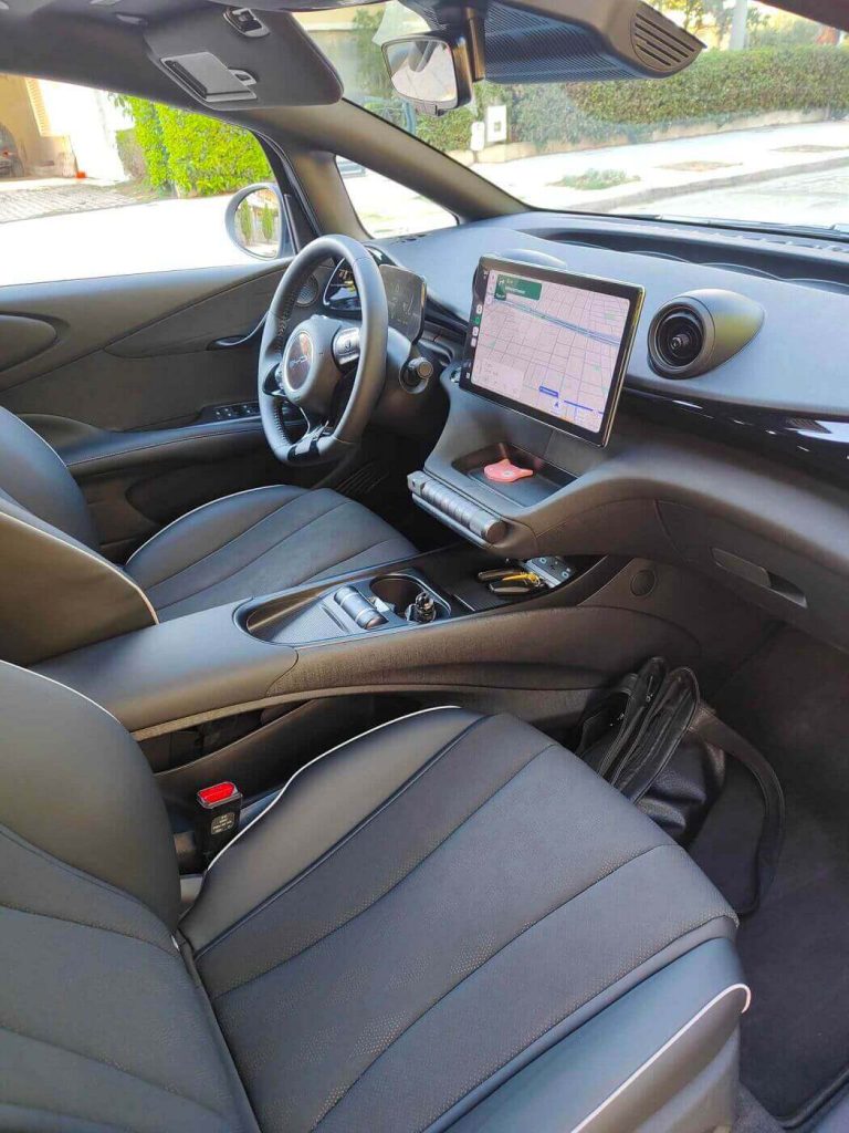 BYD Dolphin, να το προτιμήσω αντί για το Kia EV3 και το EX30; - CarTalk.gr